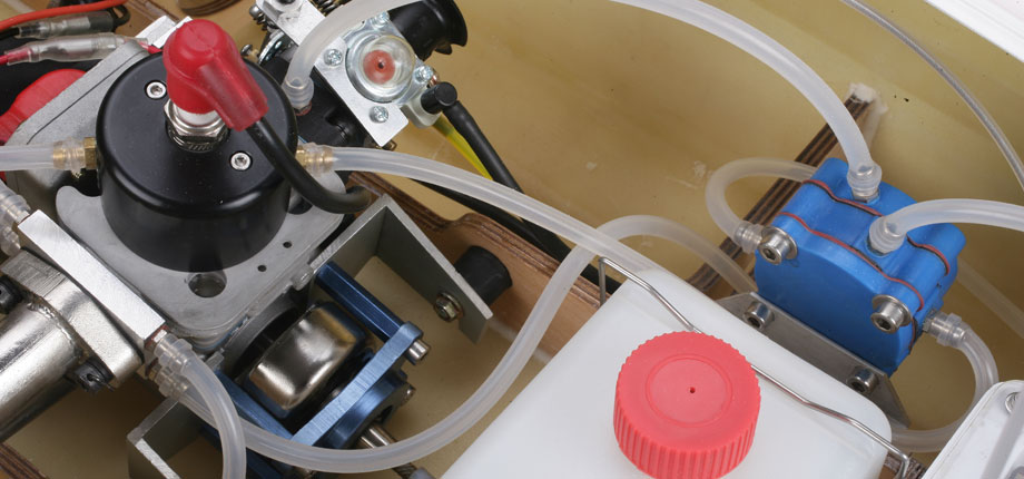 racing rc gas boats: water cooled boats